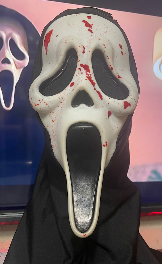 Scream 5 Mask