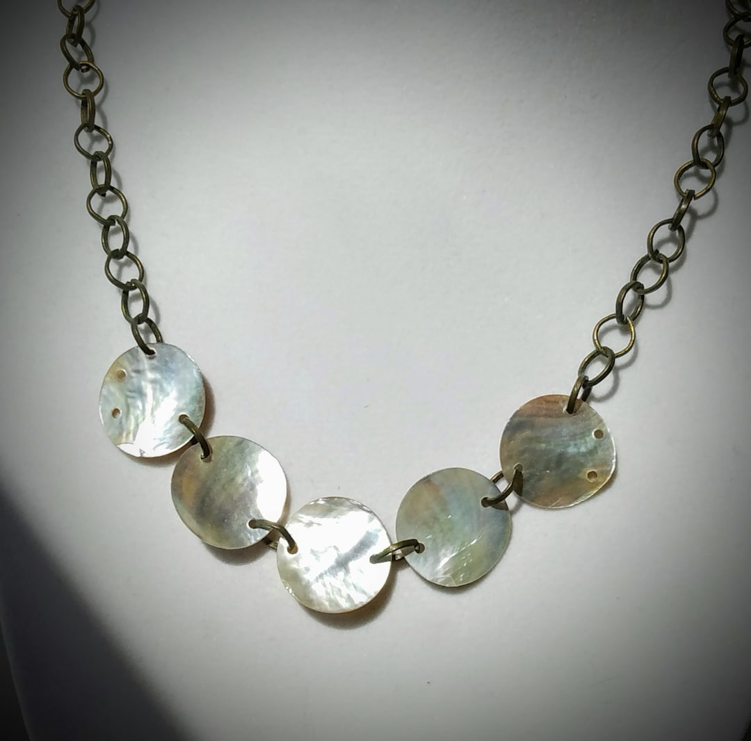 Rustic Shells: Shell Discs Connected With Chain - Etsy