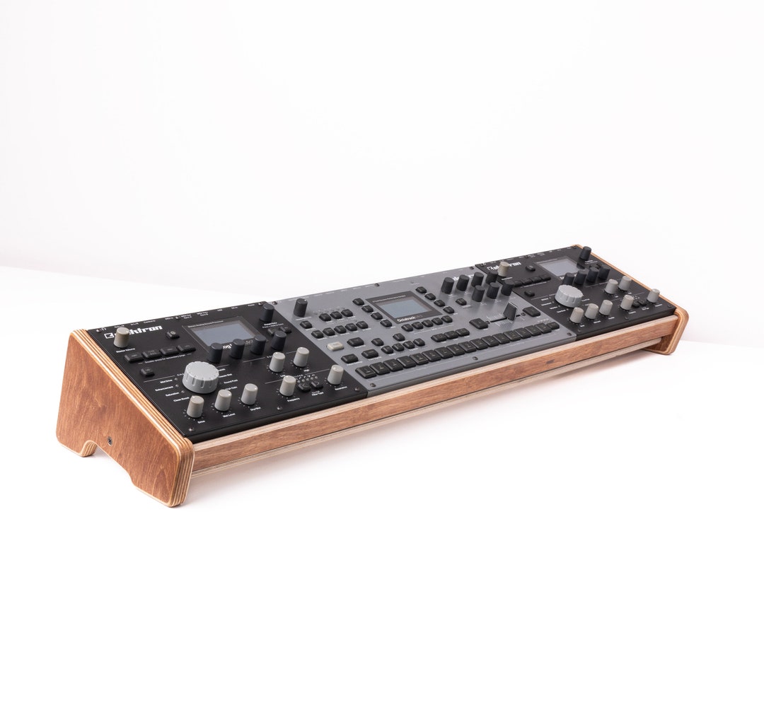 Side by Side Octatrack, Digitakt, Syntakt, Digitone, Digitakt II ...