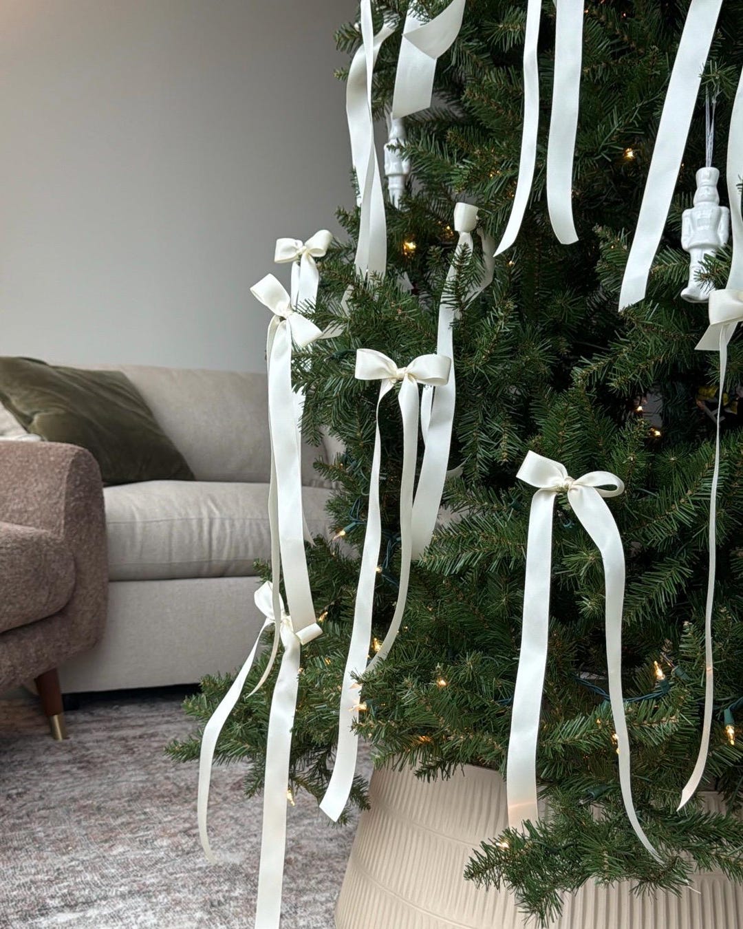 Satin Christmas Tree Clip-on Bows - Set of 12 Ornaments - Etsy