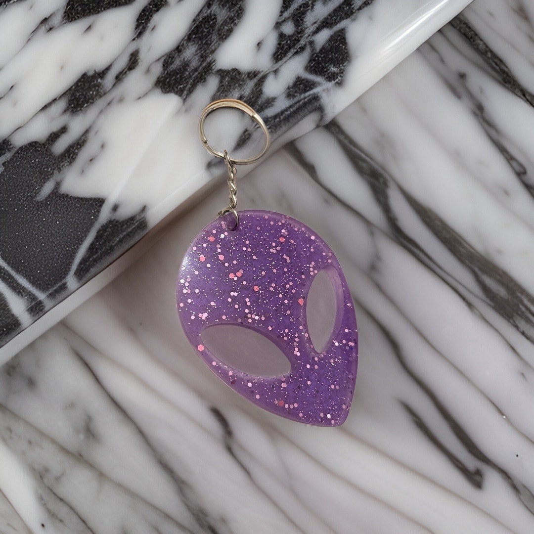 Alien Keychains - Etsy