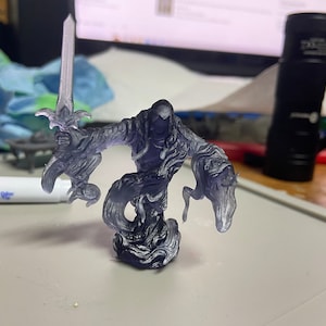 Wraith / Dnd / Pathfinder / 5e / Miniature / Epic Miniatures - Etsy