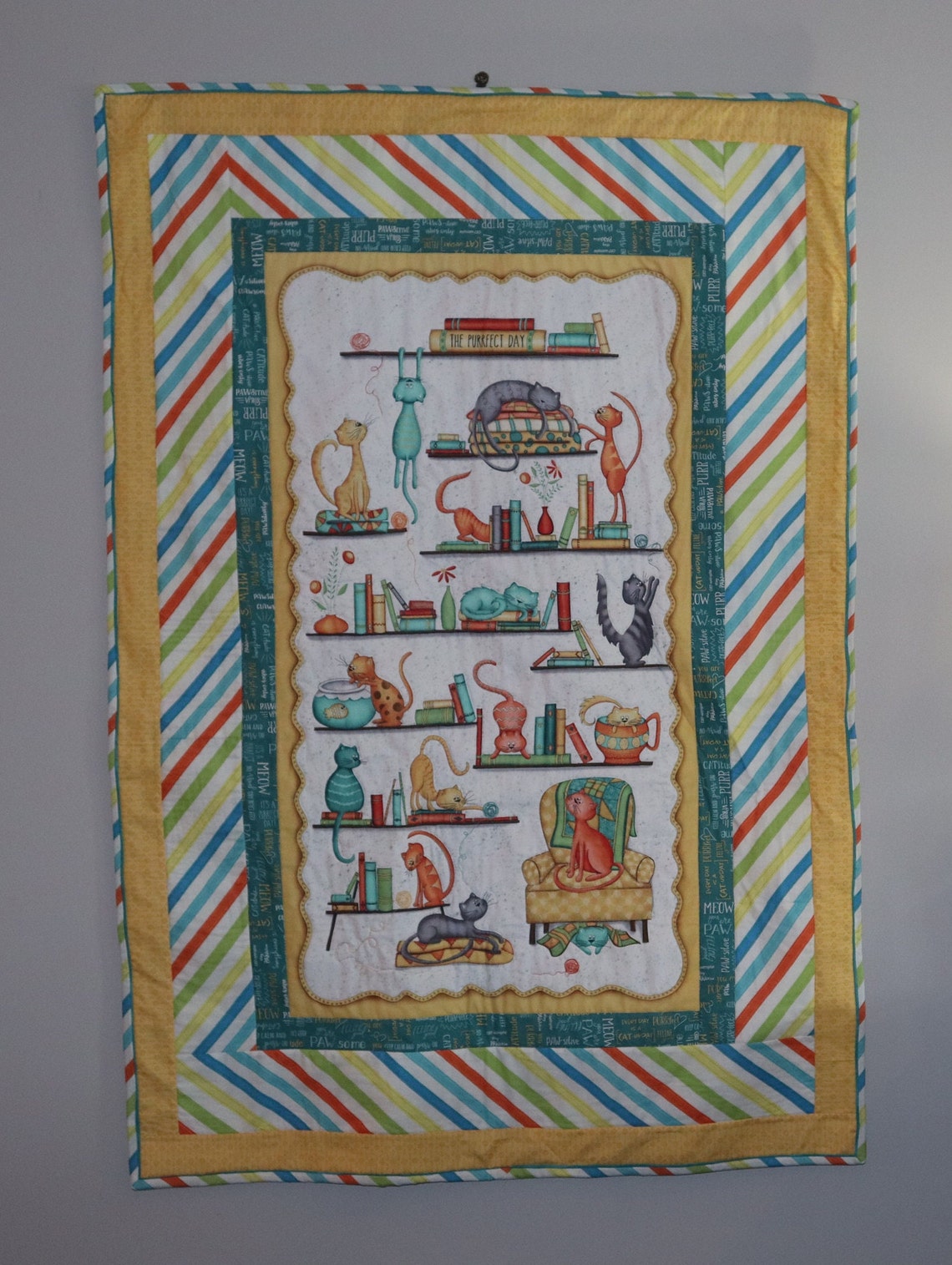 Handmade Cat Quilt wall Hanging or Throw Pawsmidwest - Etsy