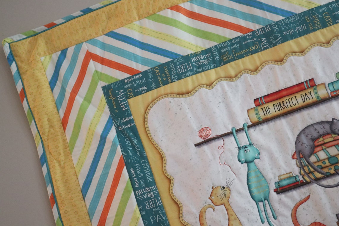 Handmade Cat Quilt wall Hanging or Throw Pawsmidwest - Etsy
