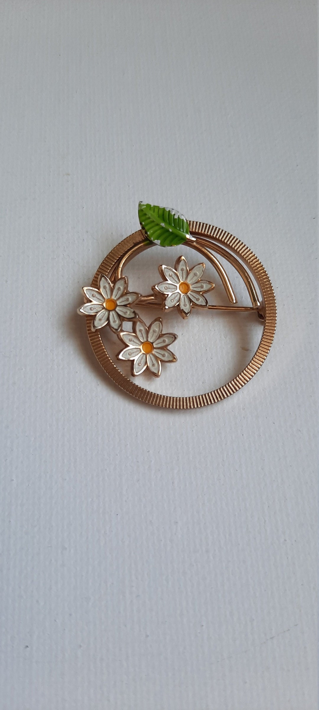 Vintage Flower and Leaf Pin - Etsy