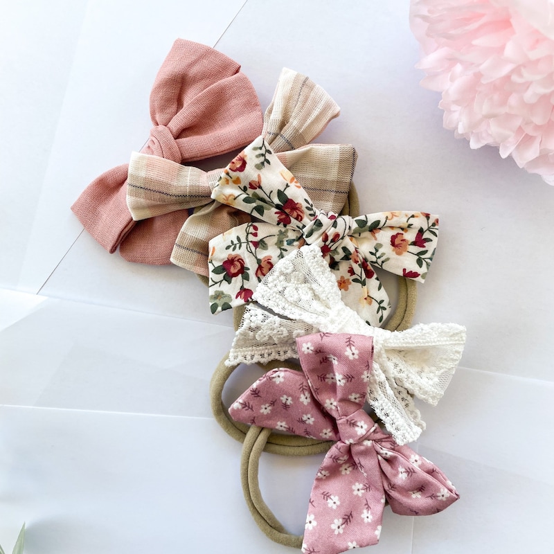 Newborn Baby Bows - Etsy