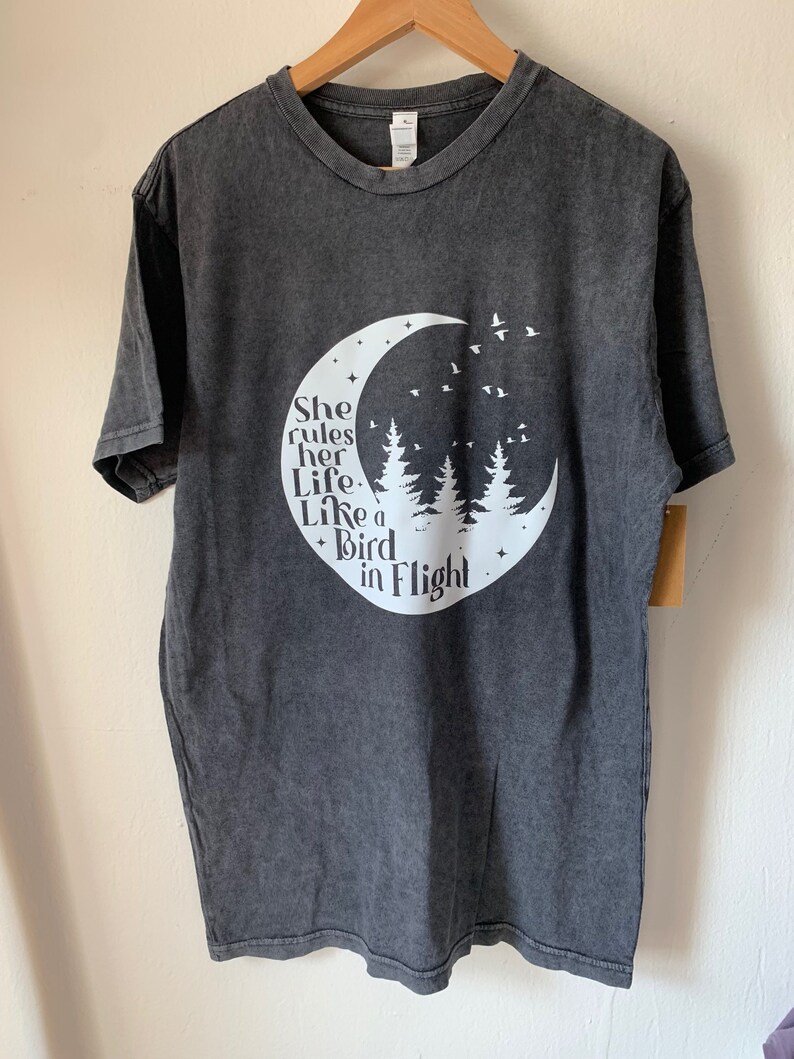 She Rules Her Life Like a Bird in Flight Shirt, Fleetwood Mac Shirt ...