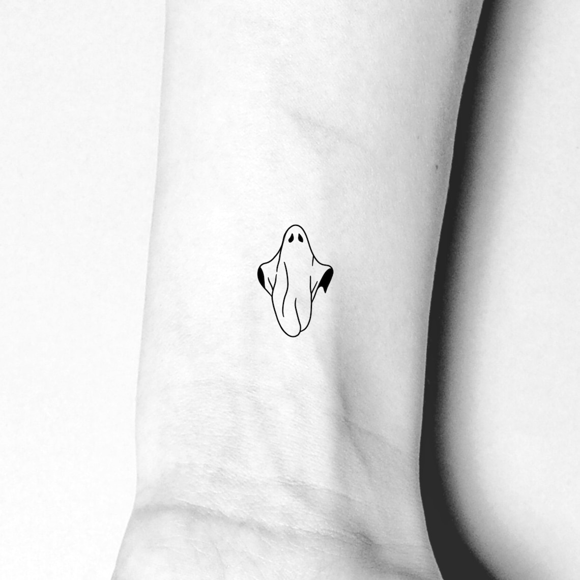 Ghost Temporary Tattoo / Halloween Spooky Ghost Outline / - Etsy
