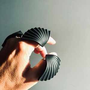 Black Modern Ring, Original Geometric Jewelry, Unique Ring, Oversized ...