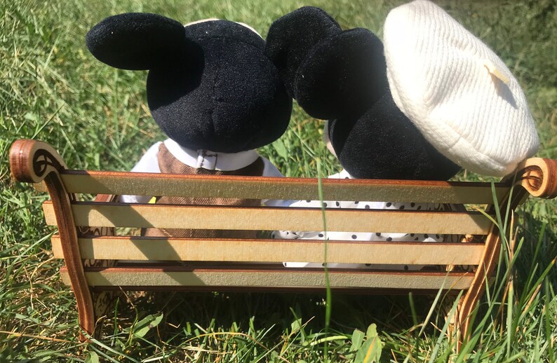 Bench Nuimos Disneyland Inspired Park Bench - Etsy