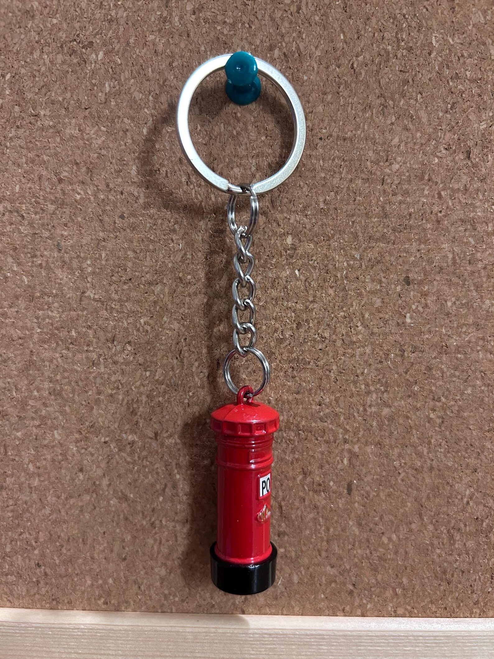 Functioning Traffic Light Keyrings | Funky | Unusual Accessories | Red ...