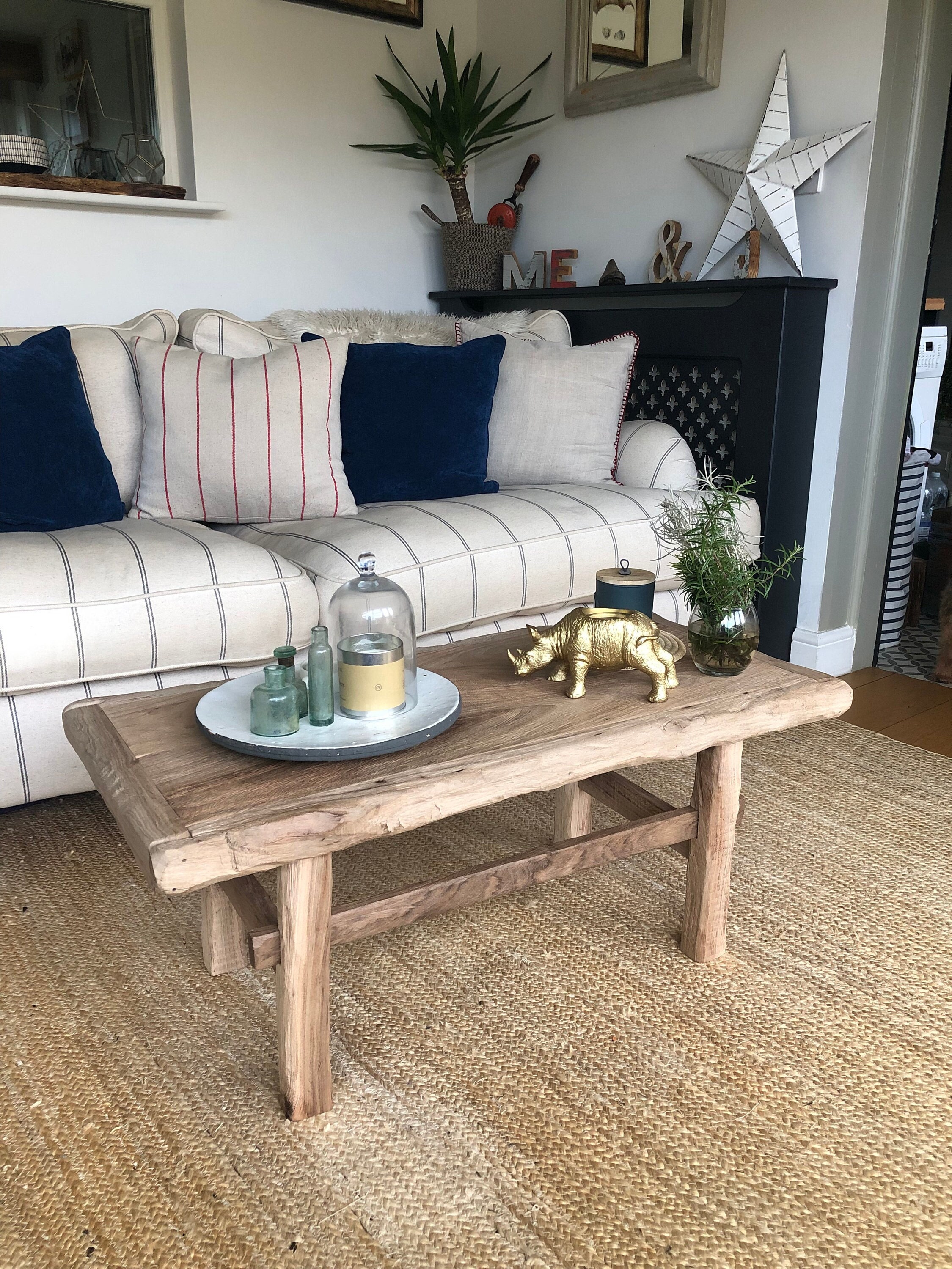Rustic Coffee Table Decor