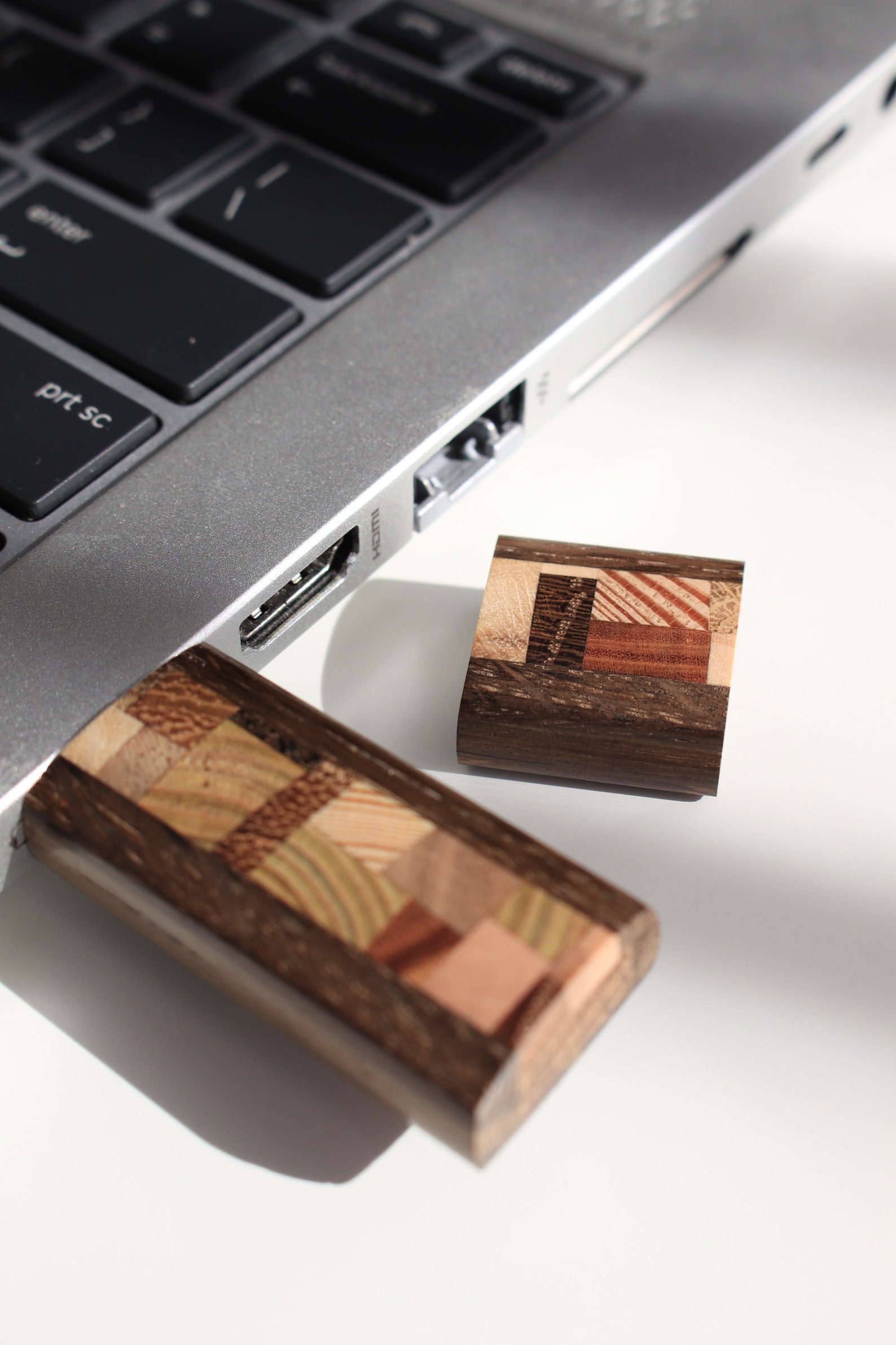 Wooden Pendrive 8 GB || Flash Drive || USB Stick || Gift for Client ...