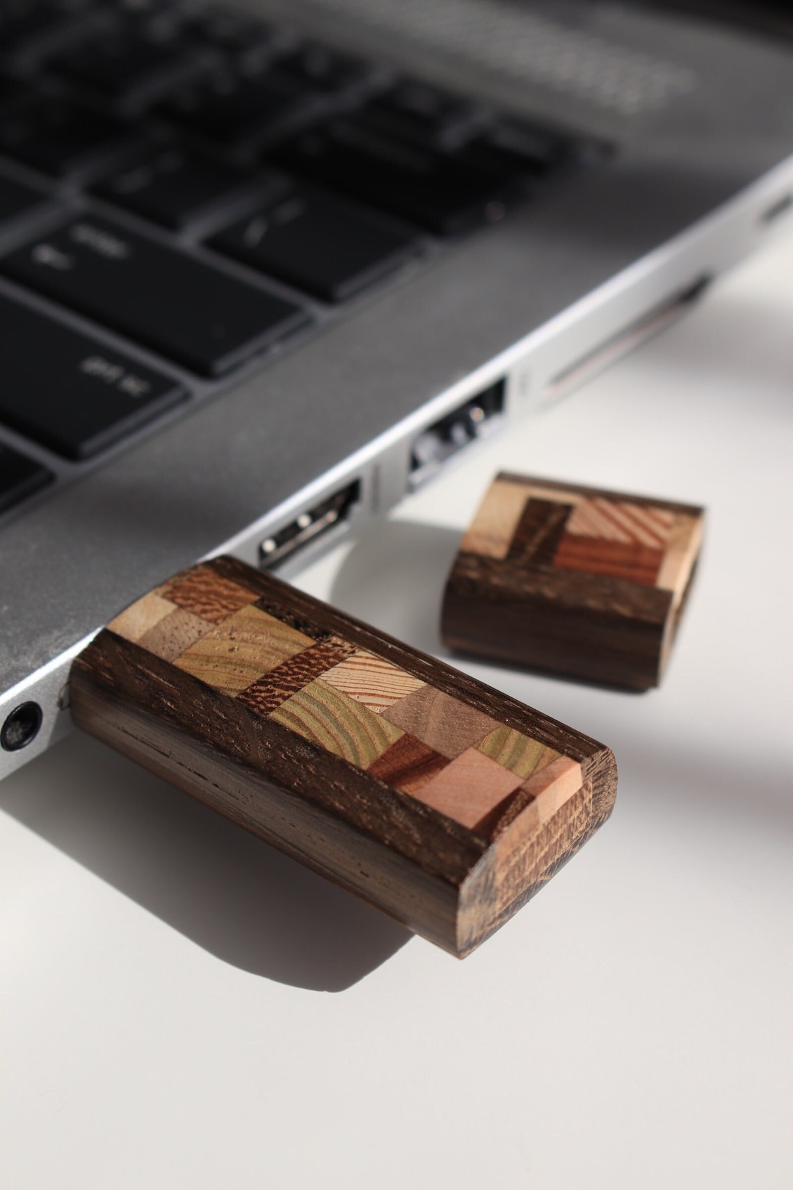 Wooden Pendrive 8 GB || Flash Drive || USB Stick || Gift for Client ...