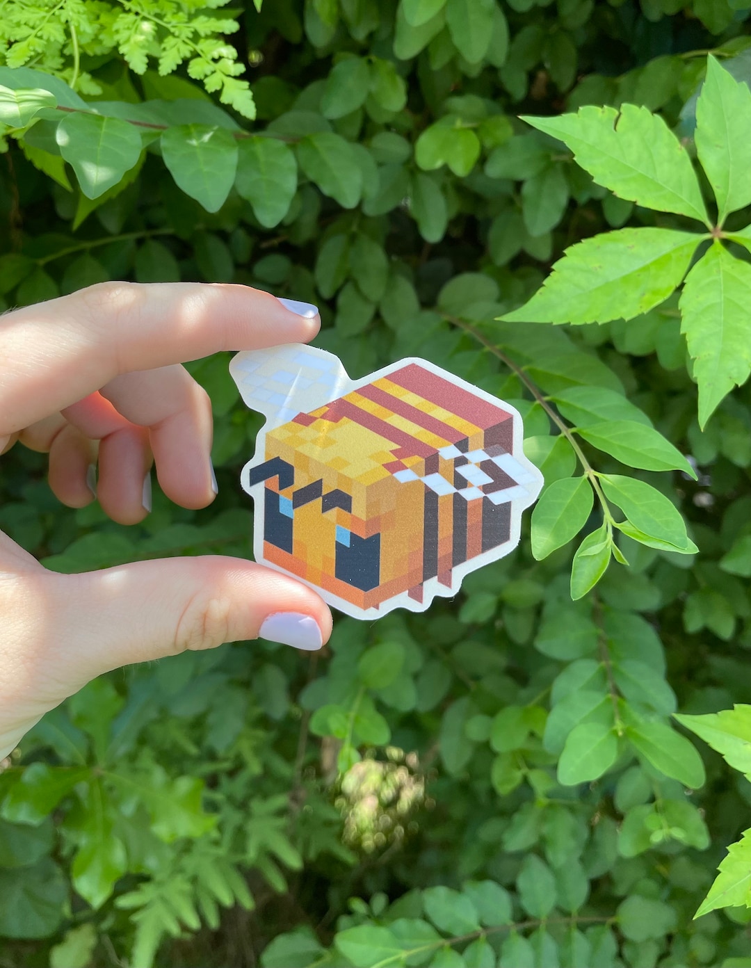 Pixelated Character Bee | Blocks, Minecraft, Building, Mobs - Etsy