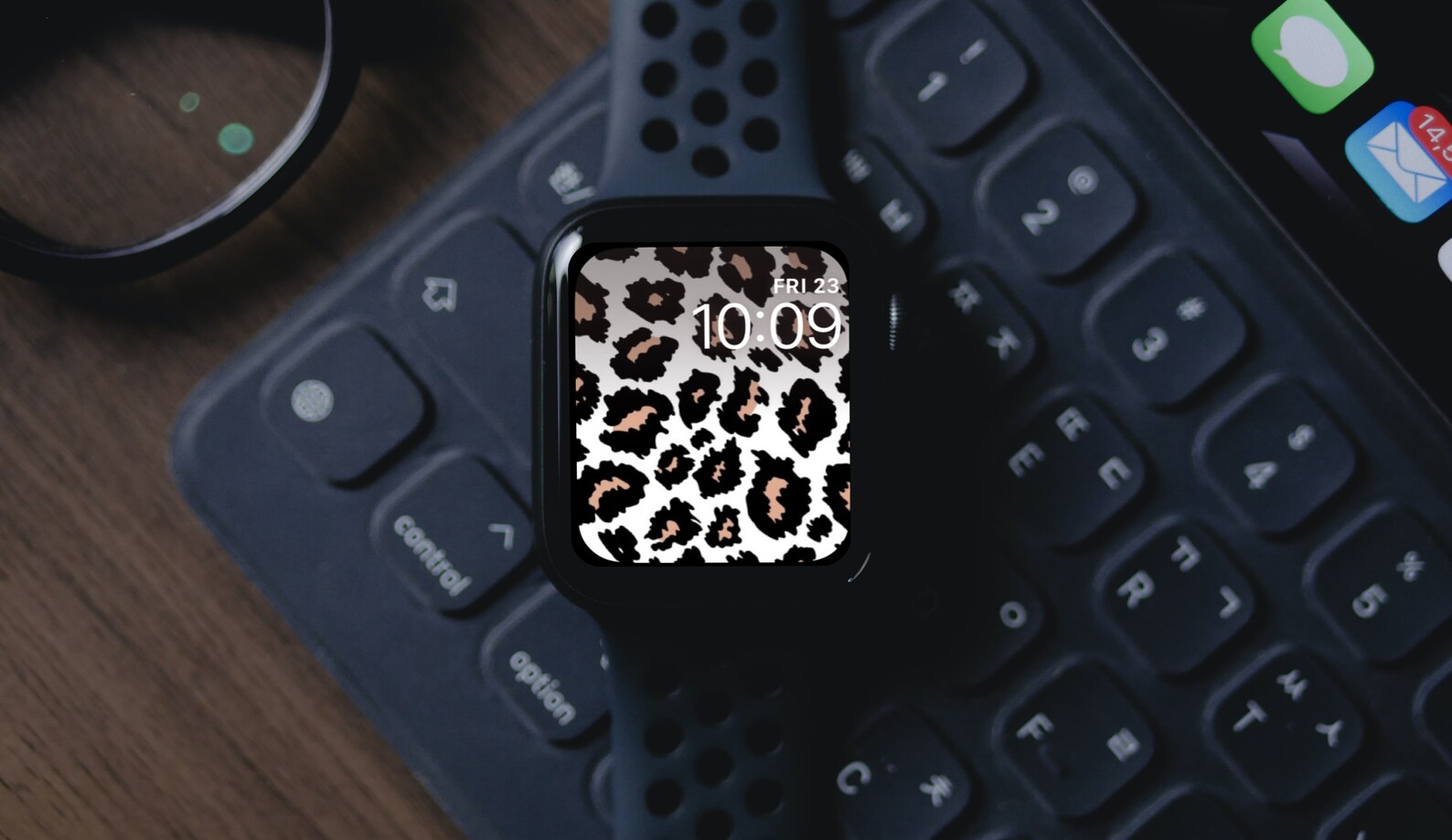 Animal Print Watch Wallpaper for Apple Watch, Leopard Print Watch Face ...