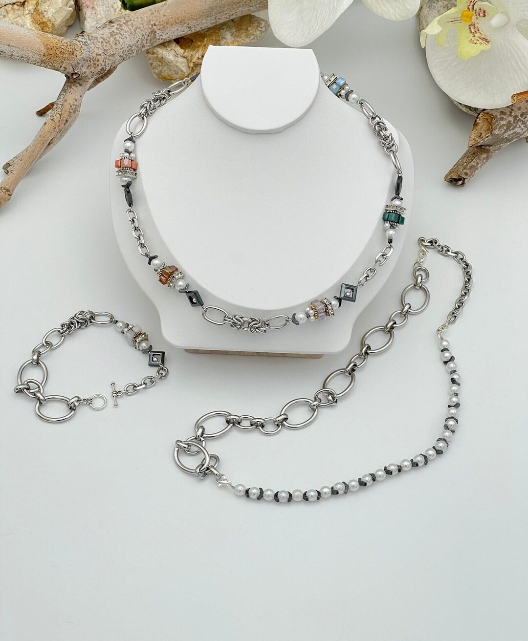 Parure Double Collier Transformable Avec Des Perles Et Des Chaînes ...