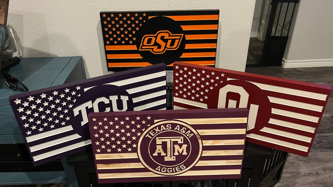 College Team Wooden Flags - Etsy