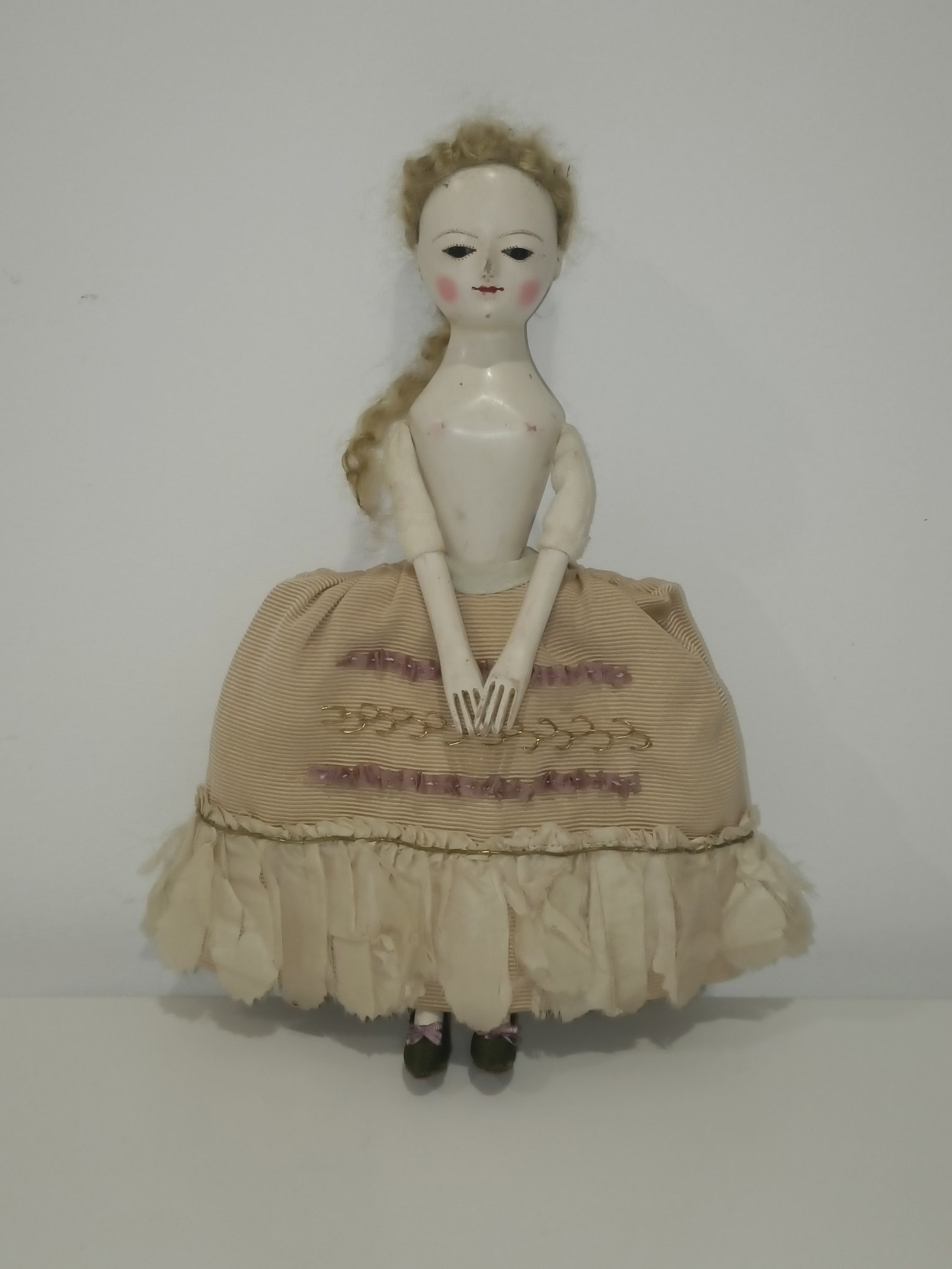 Wooden Doll Antique Style Queen Anne. Hand Carved 8 - Etsy