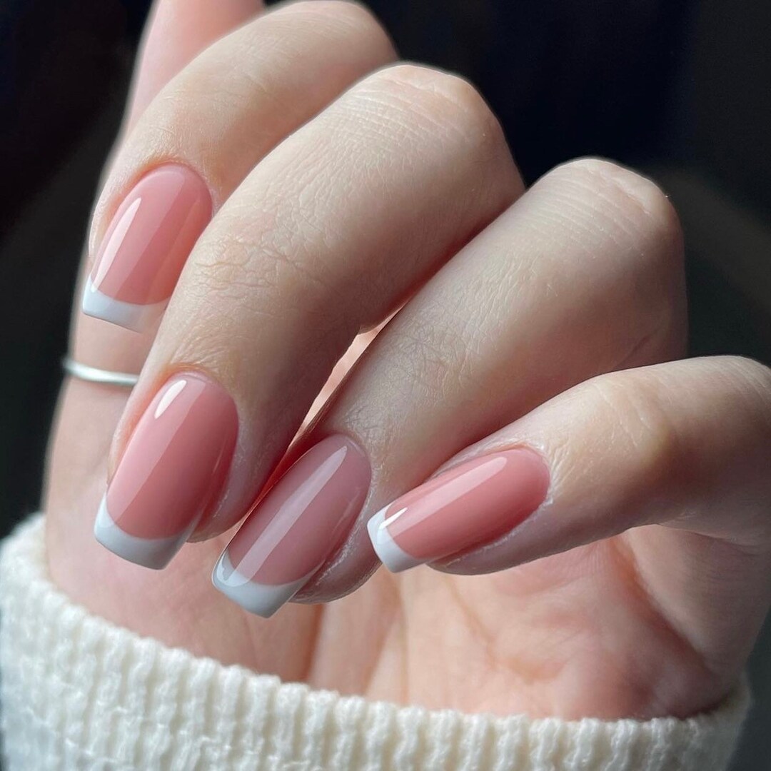 I Classy Soft French Tips I Luxury Personalized Reusable Press On Nail