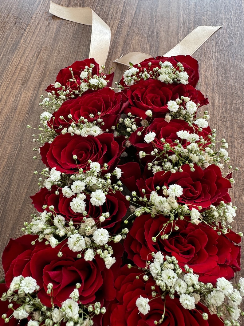 Fresh Flower Bracelets (pair)- Bridal Gajra- Corsages - Etsy UK