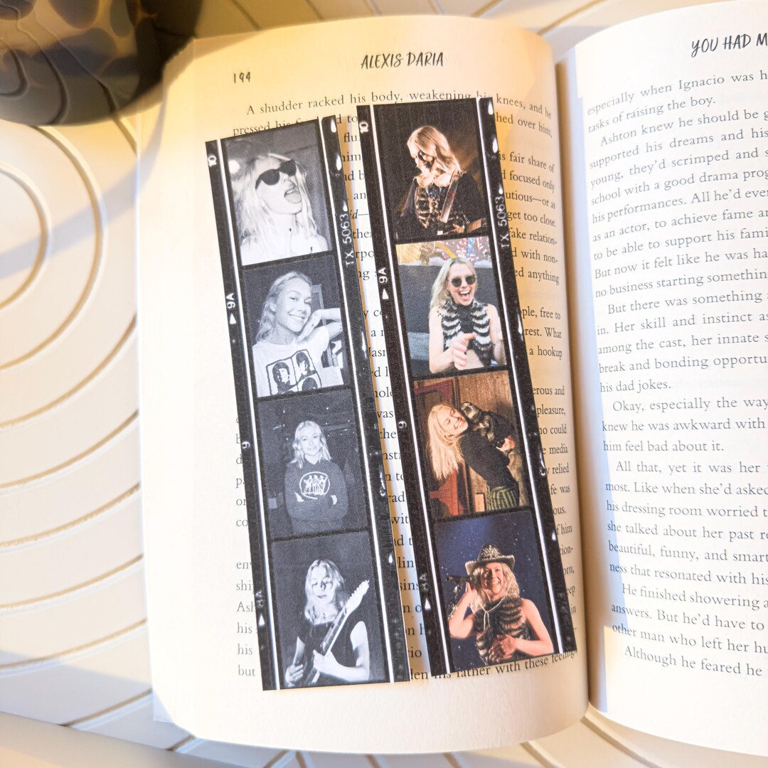 PB Singer Bookmark Celeb, Icon Lover Instant Photo Booth Bookmark Book ...