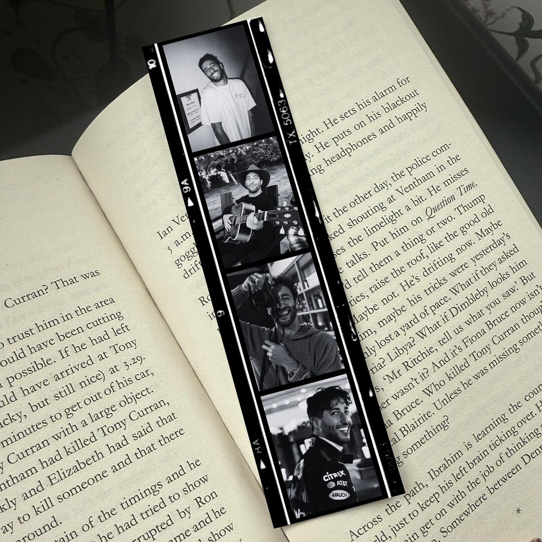 DR Bookmark Celeb, Icon Lover Instant Photo Booth Bookmark Book Lover ...