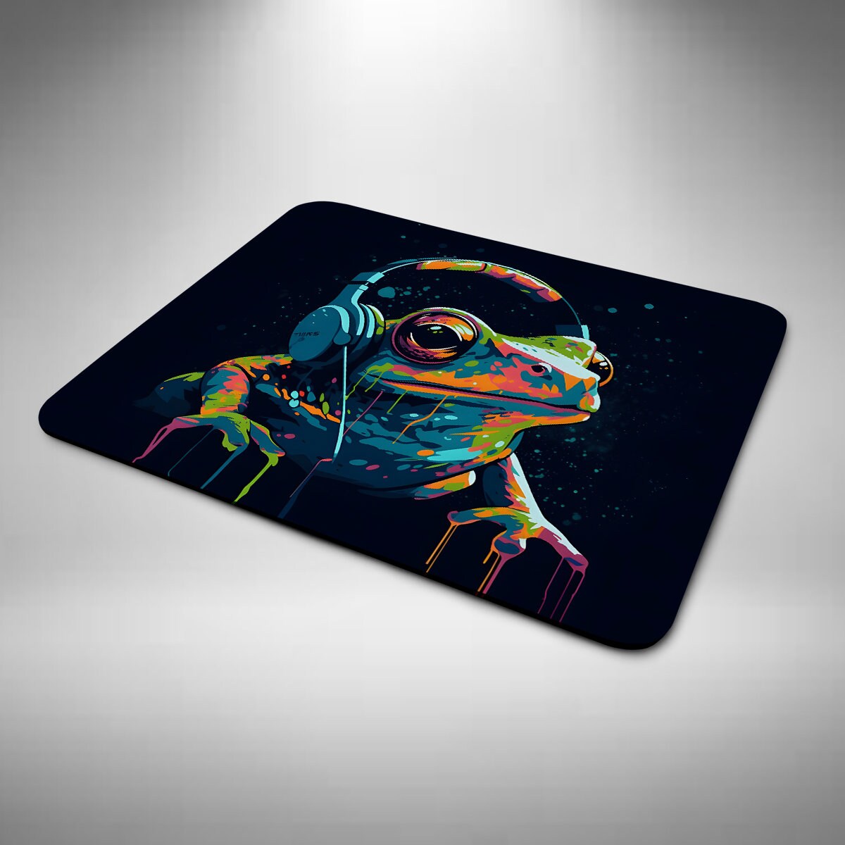 Frog Mouse Pad: Cool Frog With Headphones - Etsy UK