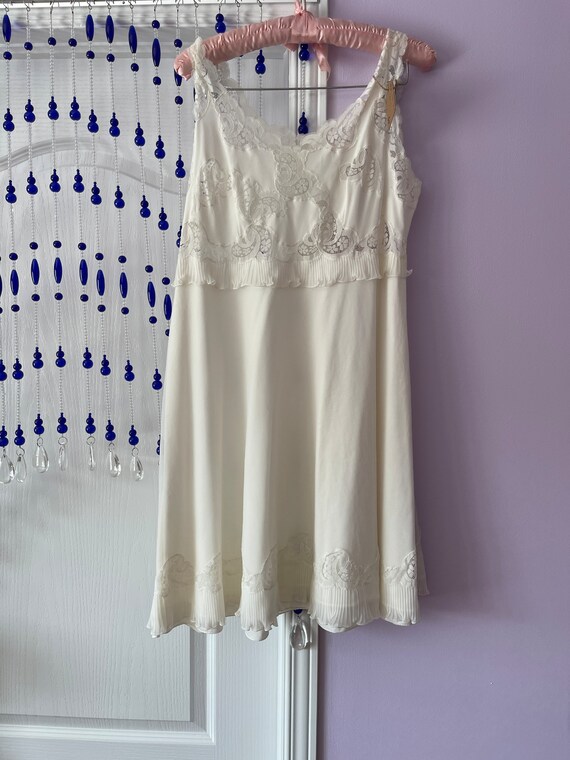 60s, white, lace, louge set, tiered, 2 piece - Gem