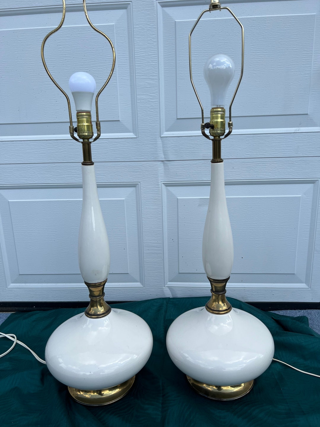 Antique White Ceramic & Brass Hourglass Table Lamp With Drum Shade - Etsy
