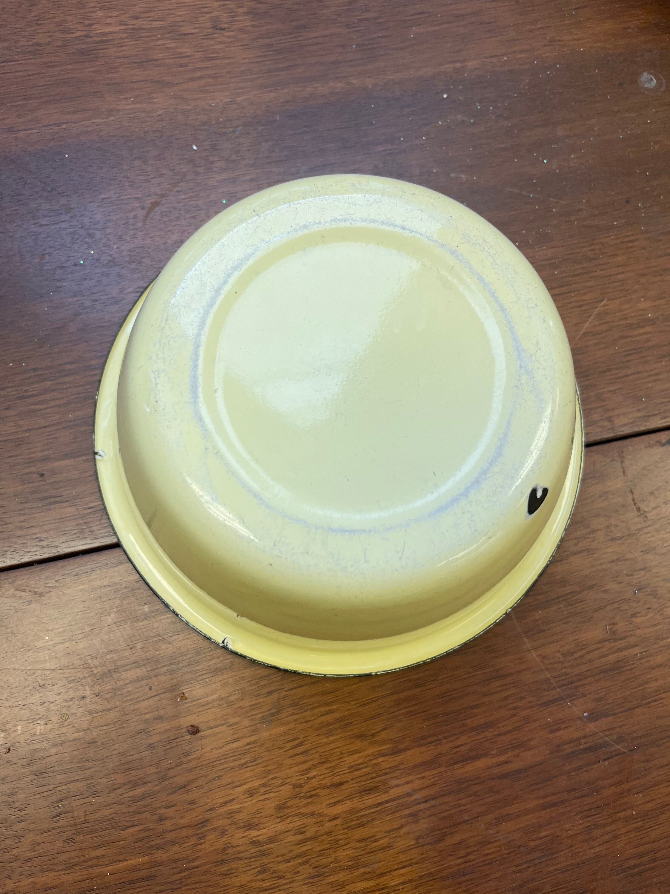 Vintage 7 Yellow Enamel Enamelware Bowl - Etsy