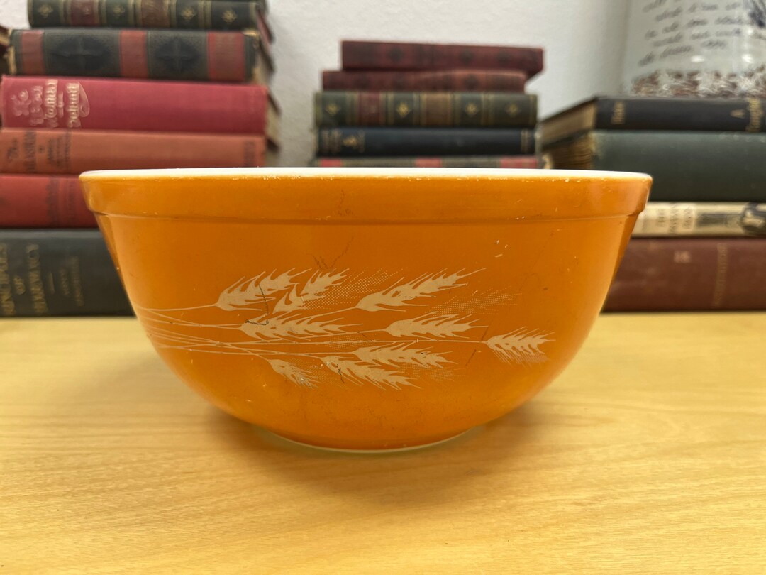 Vintage Pyrex Autumn Harvest Wheat Orange Mixing Bowl - Etsy