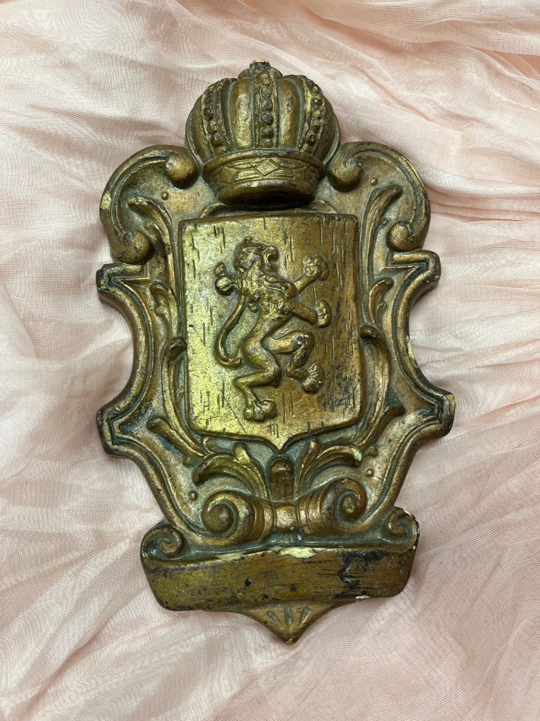 Vintage Carved Plaster Lion Coat of Arms - Etsy UK