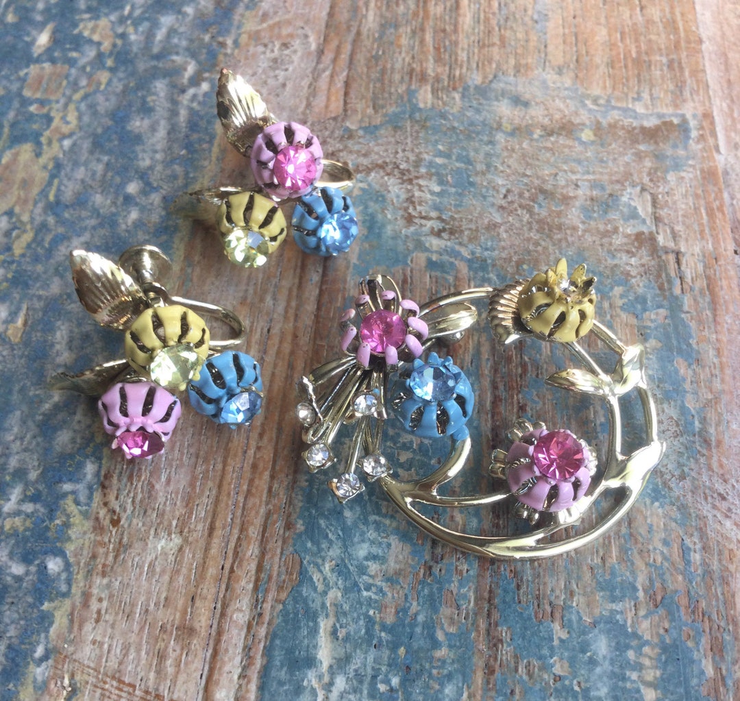 RARE Vintage Pastel Enamel Flower Costume Jewelry Set ~ Pink Yellow ...