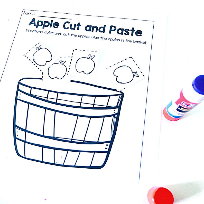 Apple Themed Arts and Crafts Apple Literature Guides| Preschool ...