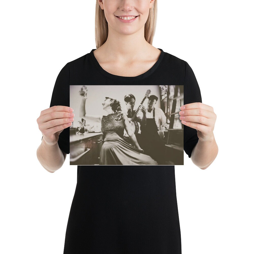 Retro Poster, Black and White Photography, Nightlife, Antique, Vintage ...