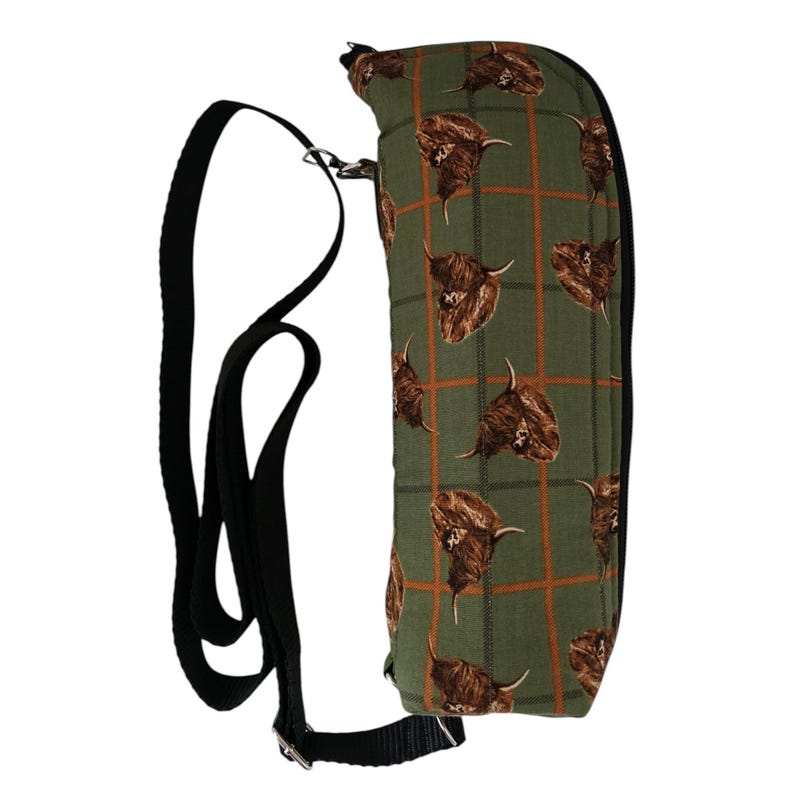 Water Bottle Carrier / Holder, Waterproof Lining, Adjustable Strap ...