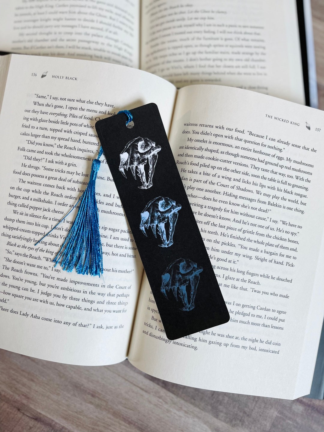 Sabertooth Tiger Smilodon Skull Bookmark, Gifts for Book Lovers and ...