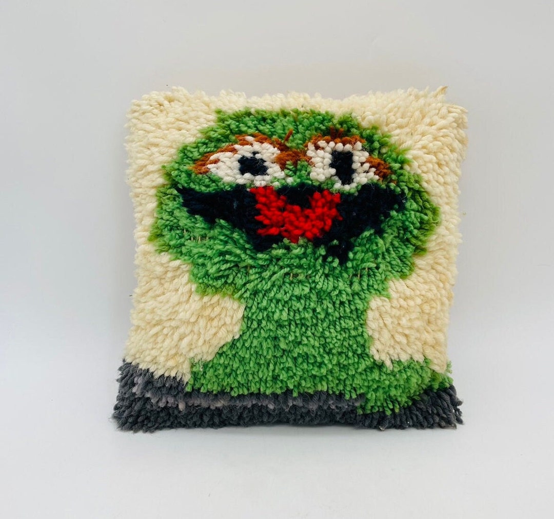 Oscar the Grouch Latch Hook Vintage Handcrafted Accent Pillow - Etsy