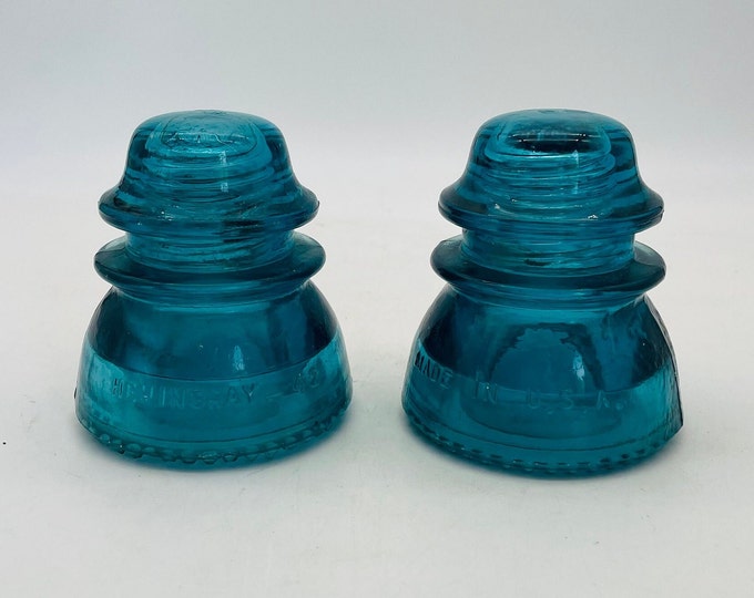 Vintage Hemingray 42 Blue Insulators, Set of 2 - Etsy