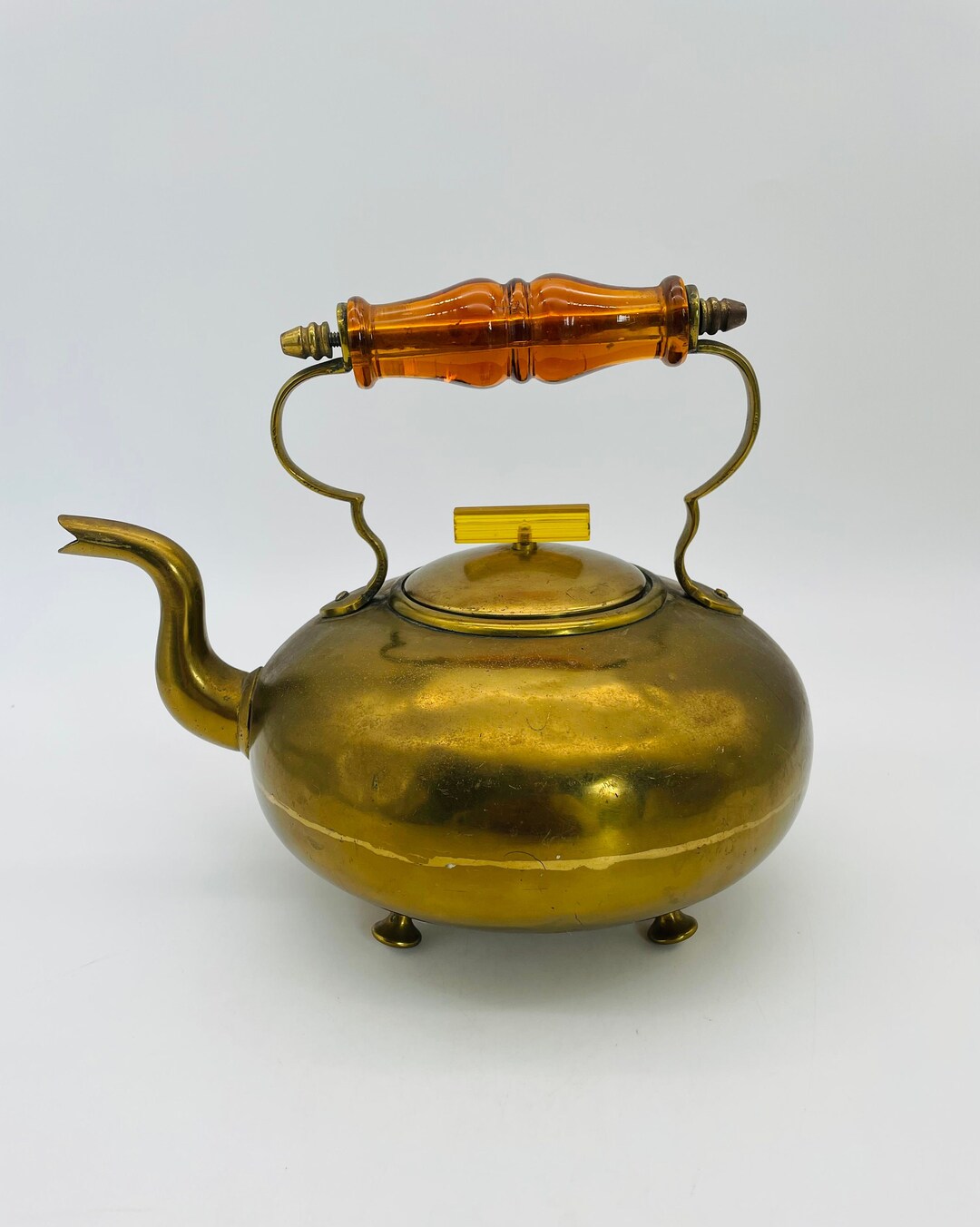 JCB Hammered Brass Footed Tea Pot With Amber Bakelite Handle and Knob ...