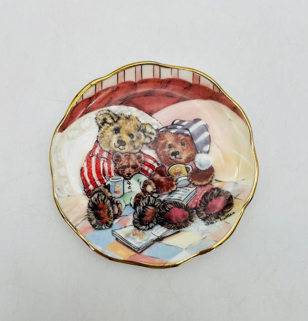 Teddy Family Albums bed Time Fine Bone China Mini Plate/diane Matthes ...