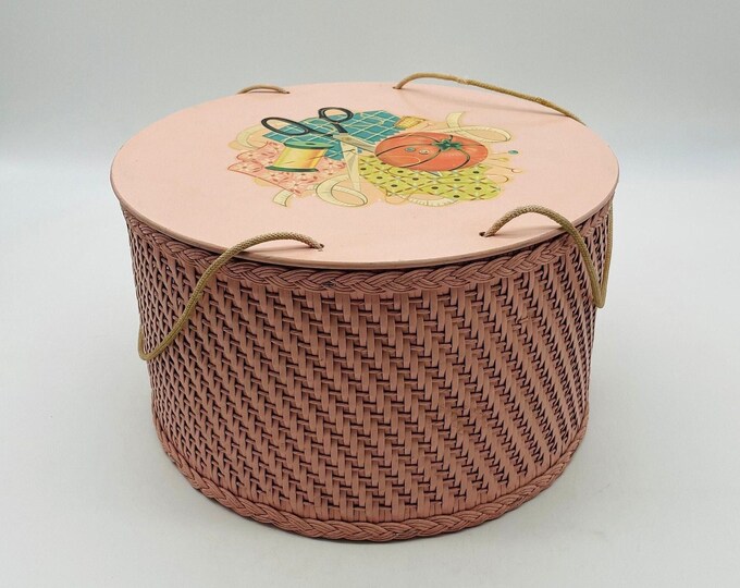 Princess Pink Wicker Round Sewing Box With Wood Lid - Algonquin ...
