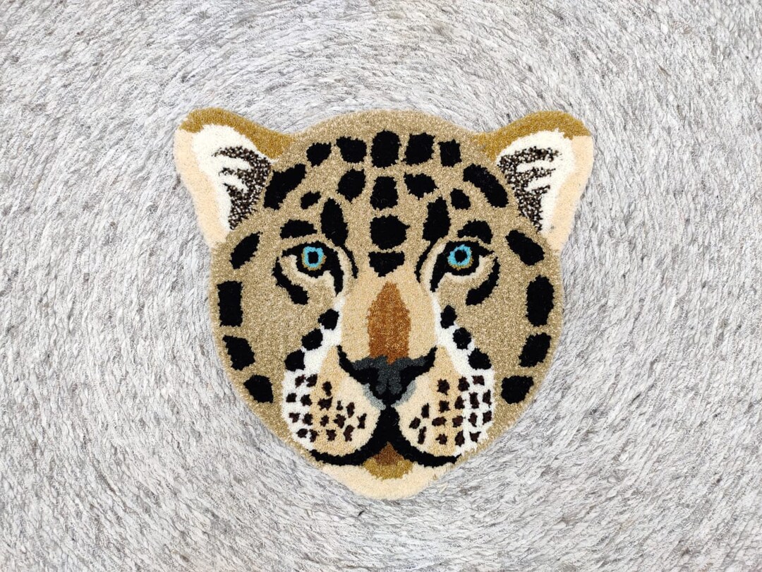 Hand Tufted Leopard Head Mini Rug Wall Hanging for Home Décor Living ...