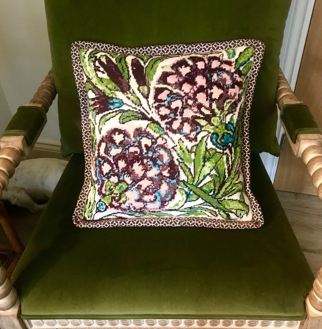 Needlepoint Tapestry Kit carnation - Etsy