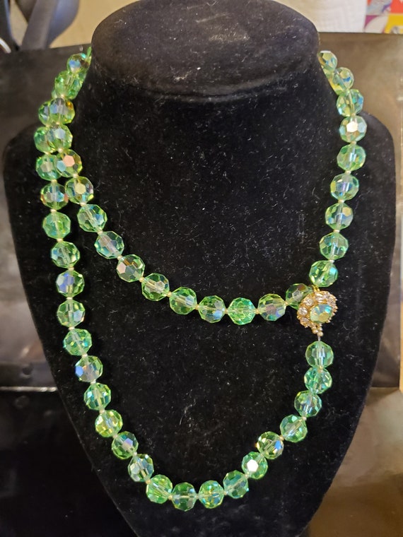 McCann green crystal beads - Gem