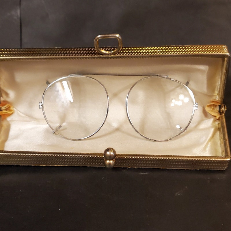 Vintage Glasses Case - Etsy