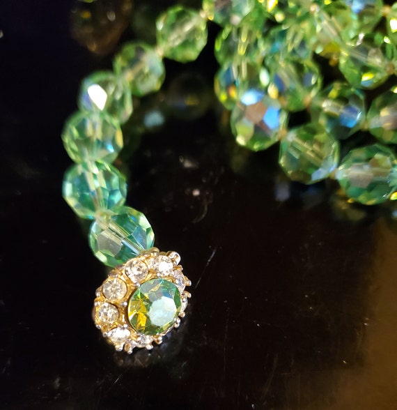 McCann green crystal beads - Gem