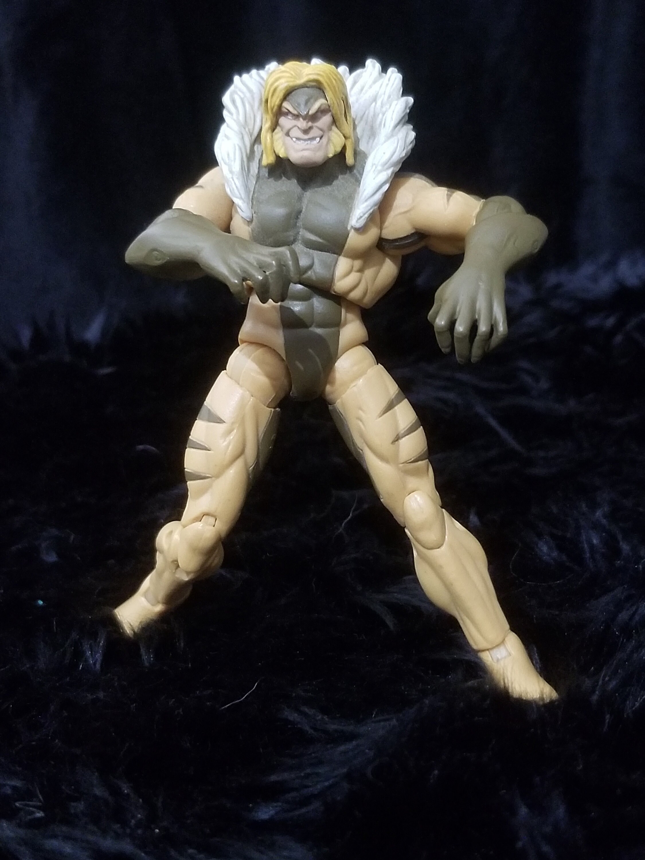 Wolverine Origins Sabertooth Figure - Etsy