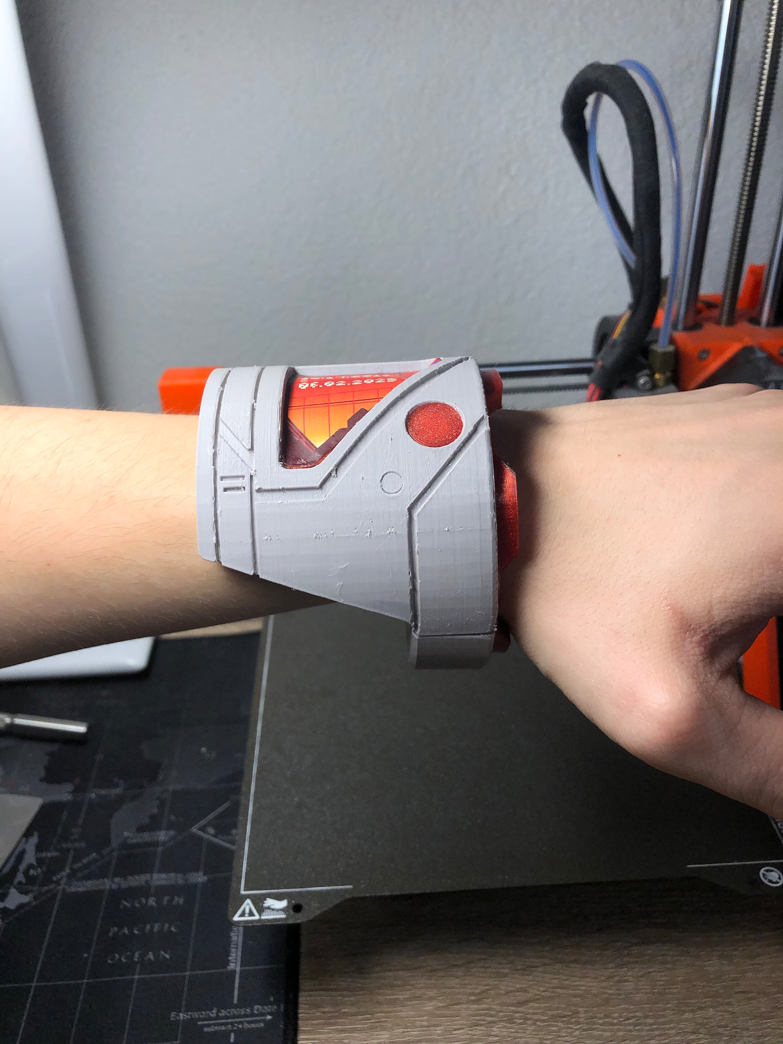 Spider Man Portal Watch / Gizmo Spider Man Watch From Spider Man Across ...